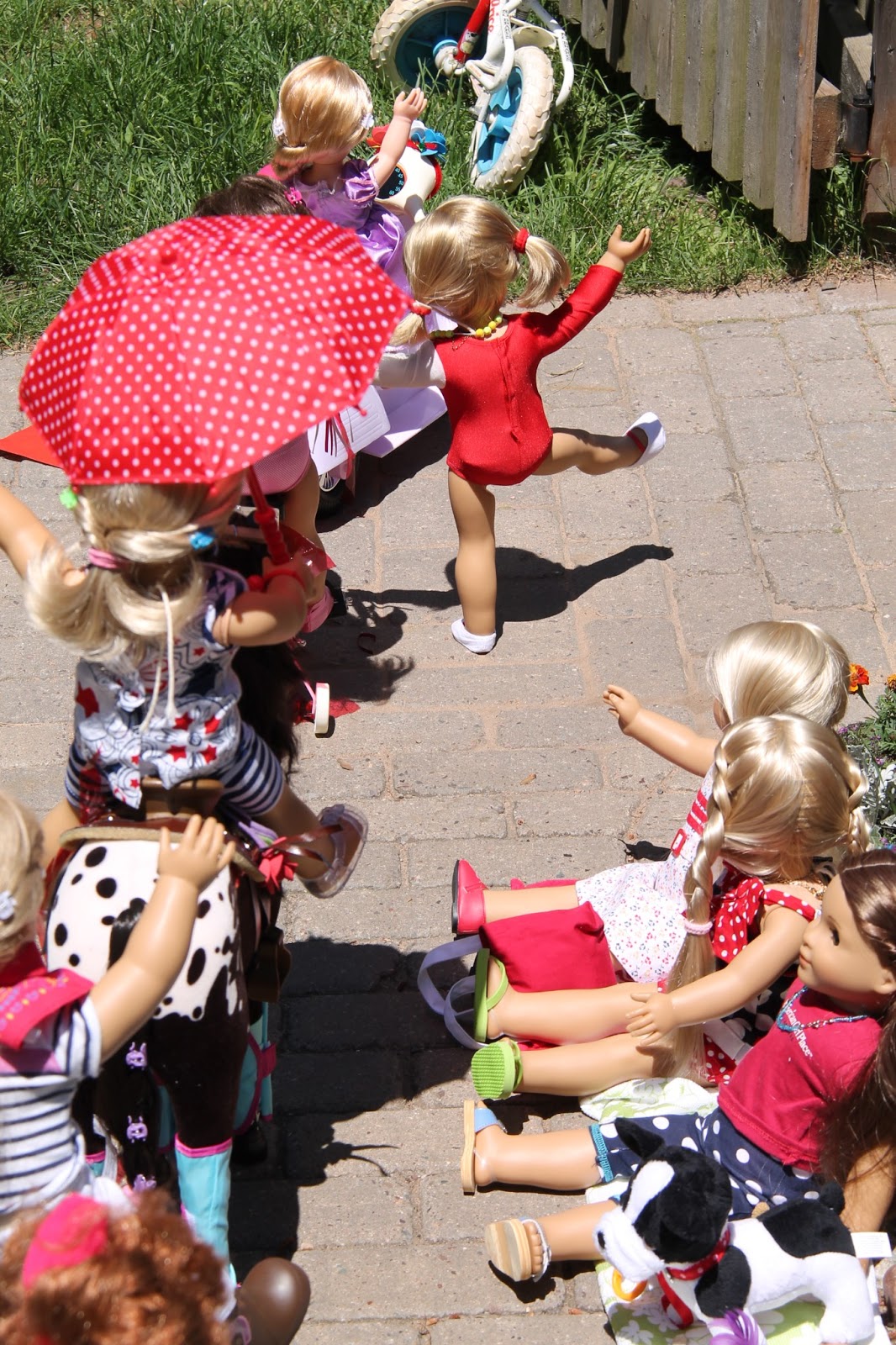 American Girl Doll Play: Celebrating the 4th With a Doll Parade