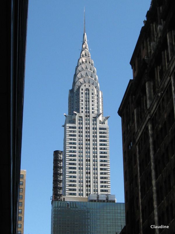 Le retour chez Canelle: Chrysler Center, Central Terminal