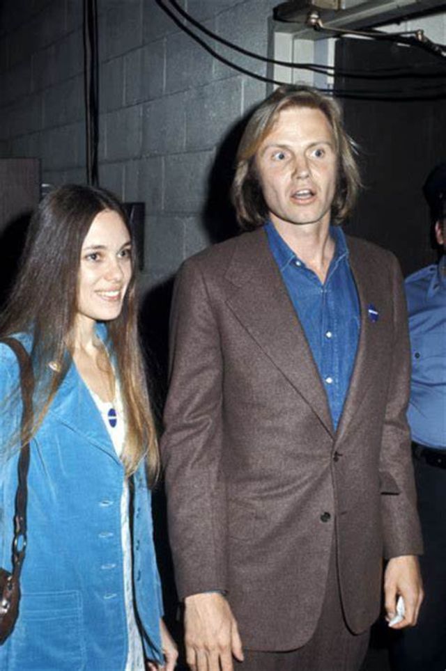 20 Vintage Photographs of Jon Voight and Marcheline Bertrand (Angelina Jolie’s Parents) in the ...