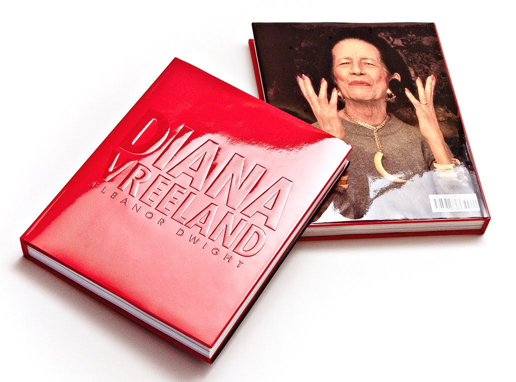 ELIZABETH AVEDON JOURNAL: DIANA VREELAND: An Illustrated Biography