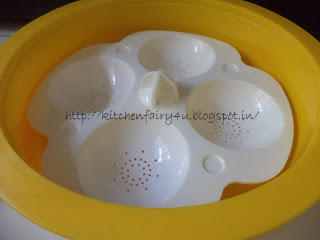 Kitchen Fairy: How to use a Microwave Idli Container