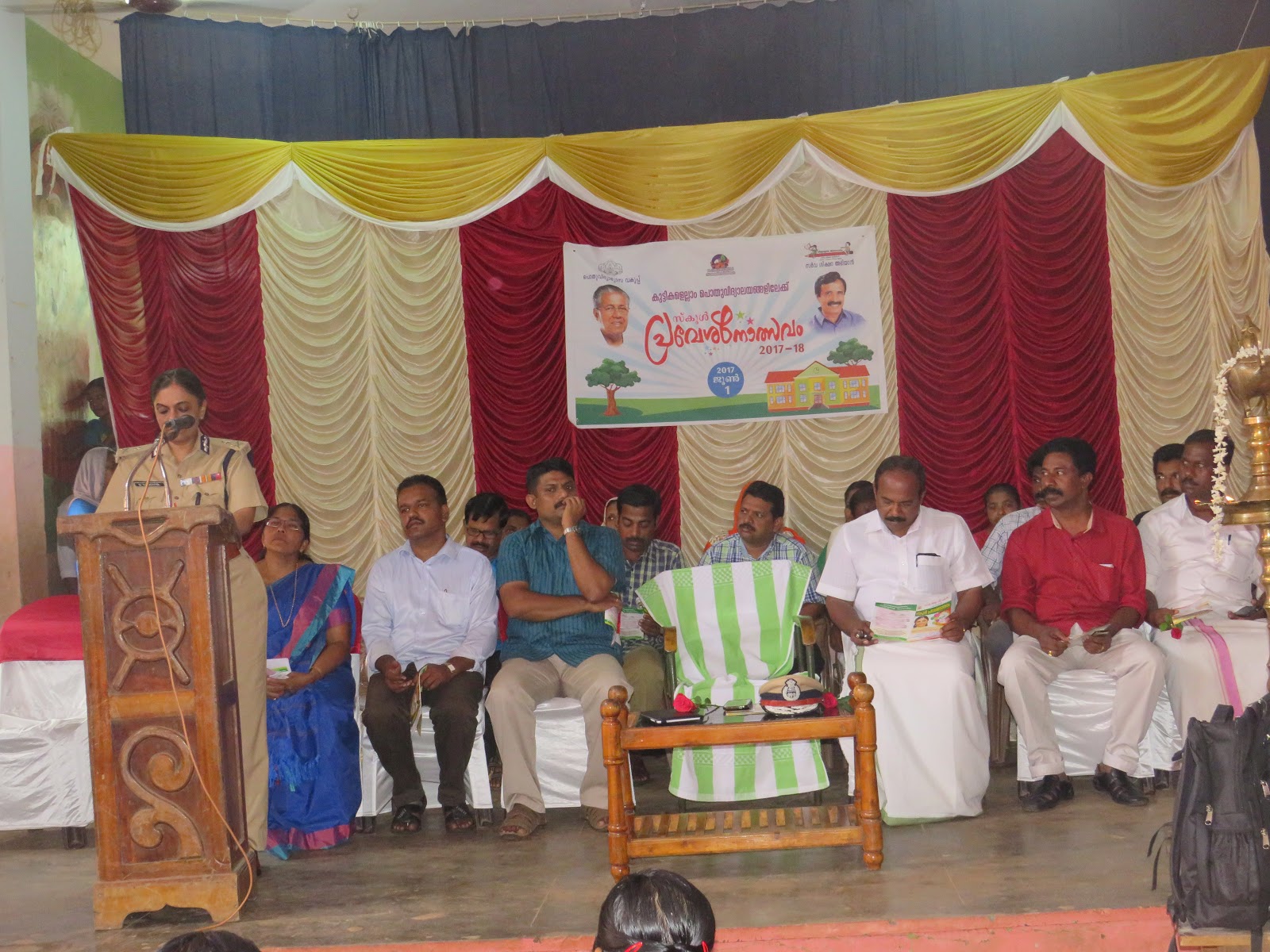 ഗവ യു.പി.എസ്സ് പൂവച്ചല്‍ : School Praveshanolsavam 2017 June 1 ...