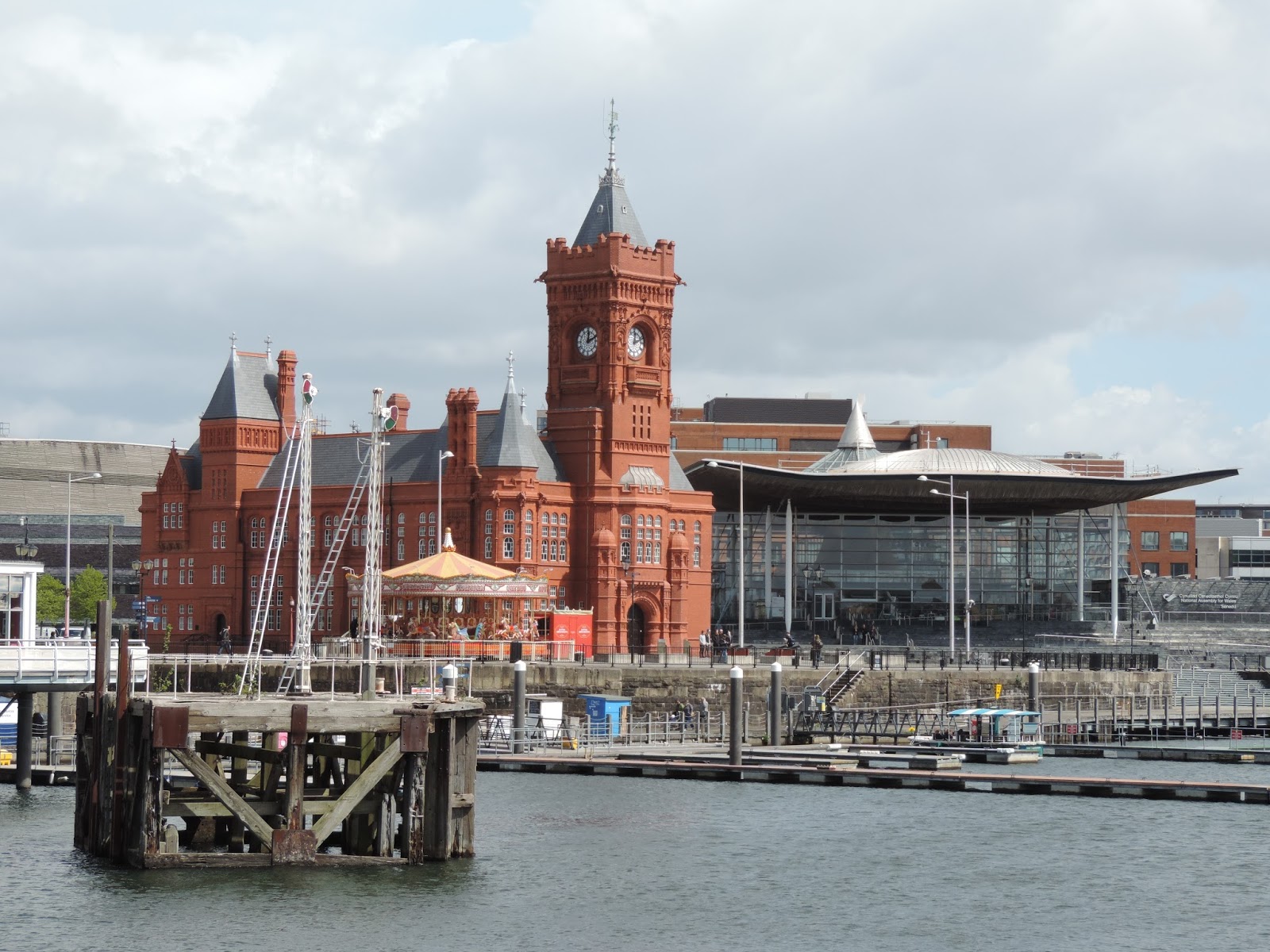 Photographic Allsorts: Mermaid Quay Cardiff Bay on a chilly May morning