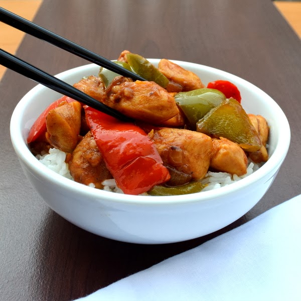 Happily Spiced: Chicken with Bell Peppers
