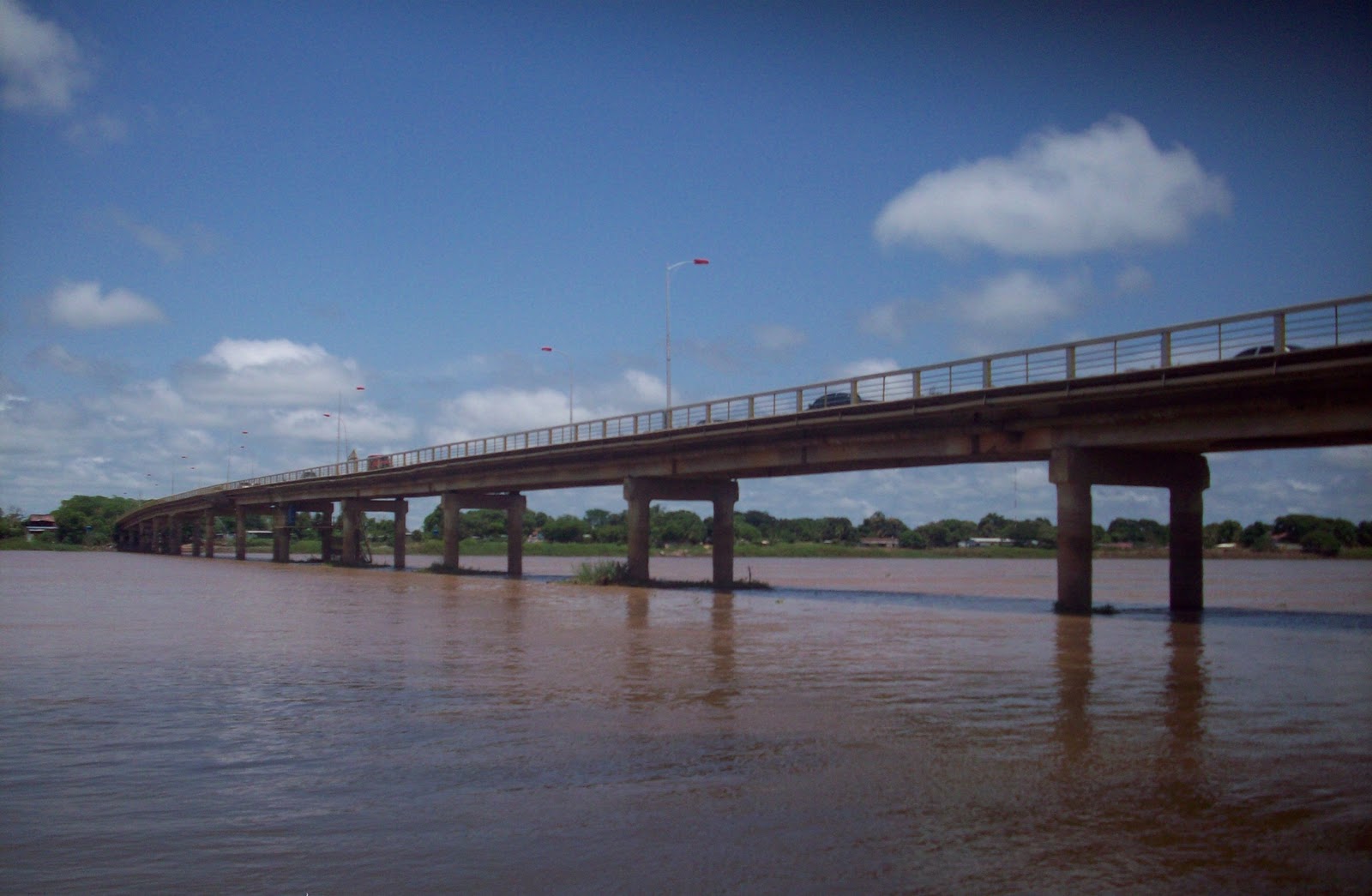 Venezuela y Variedad: SAN FERNANDO, CAPITAL DEL ESTADO APURE, VENEZUELA