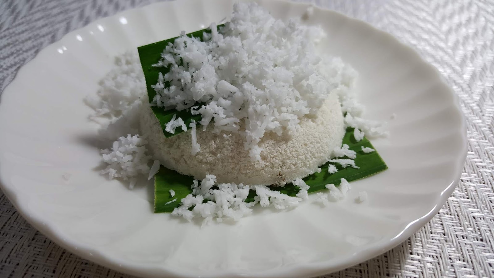 DAPUR KOTA SINGA: PUTU PIRING