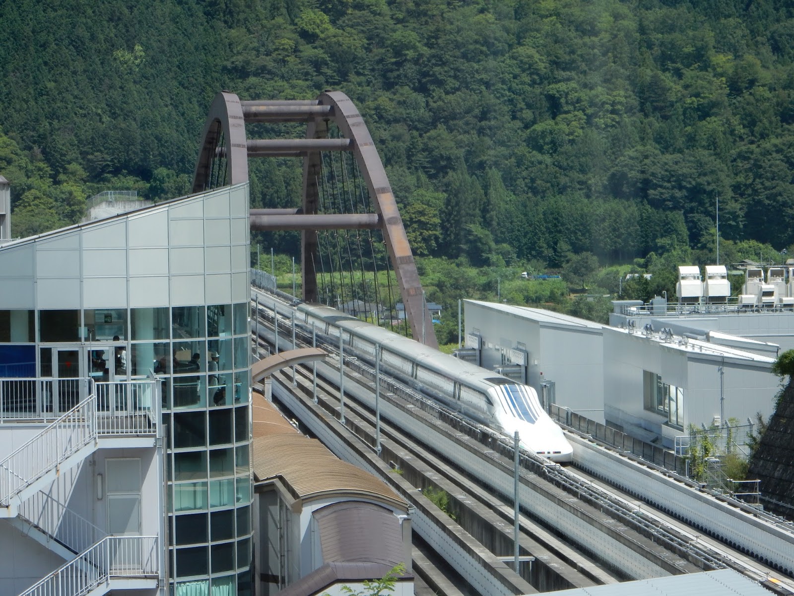 Epsilon's World: Riding the Test Linear Maglev Shinkansen in Japan