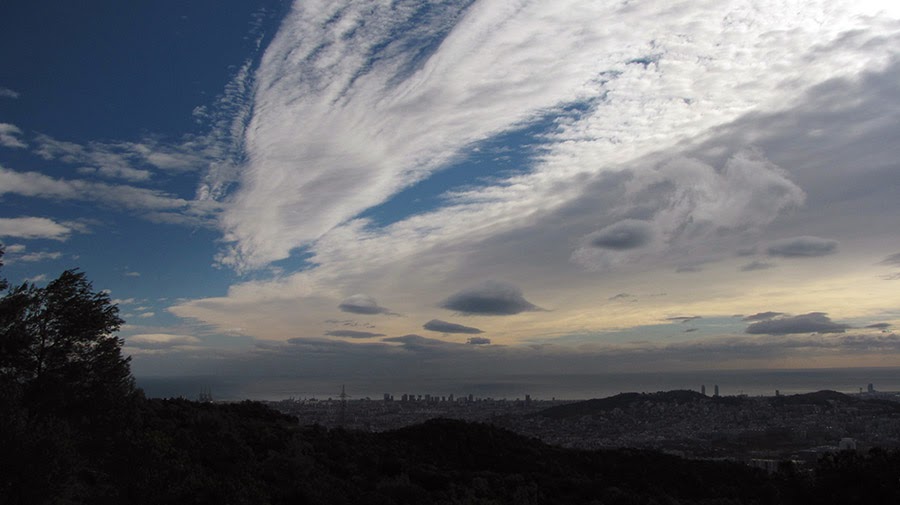 El temps a l'Escala: Atles de núvols i meteors (Explicatiu i fotogràfic)