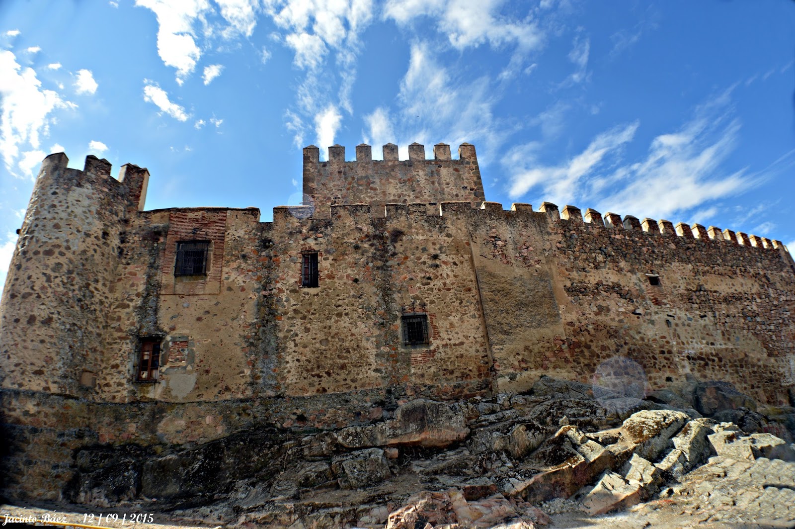 Trochando por Extremadura y alrededores: VALENCIA DEL VENTOSO, CASTILLO ...