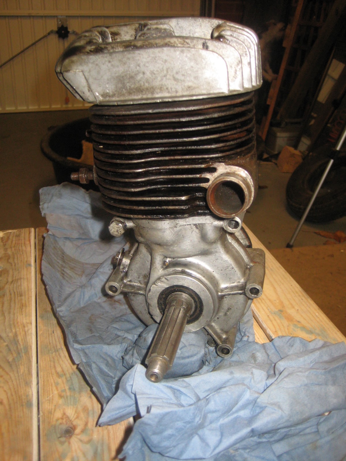 Triumph Tina: Triumph Tina Engine Strip