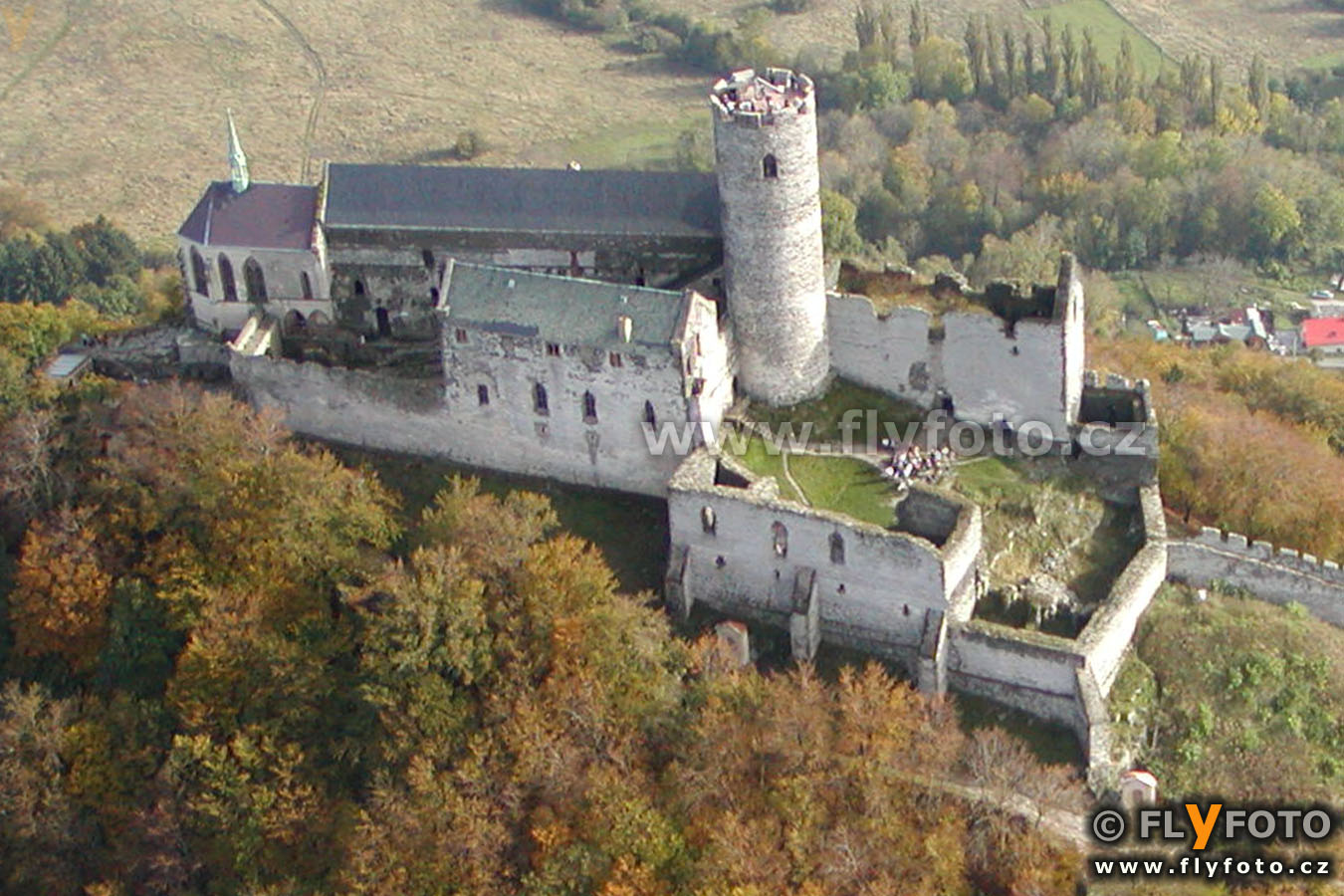 FLyFOTO letecká fotografie a video: Bezděz