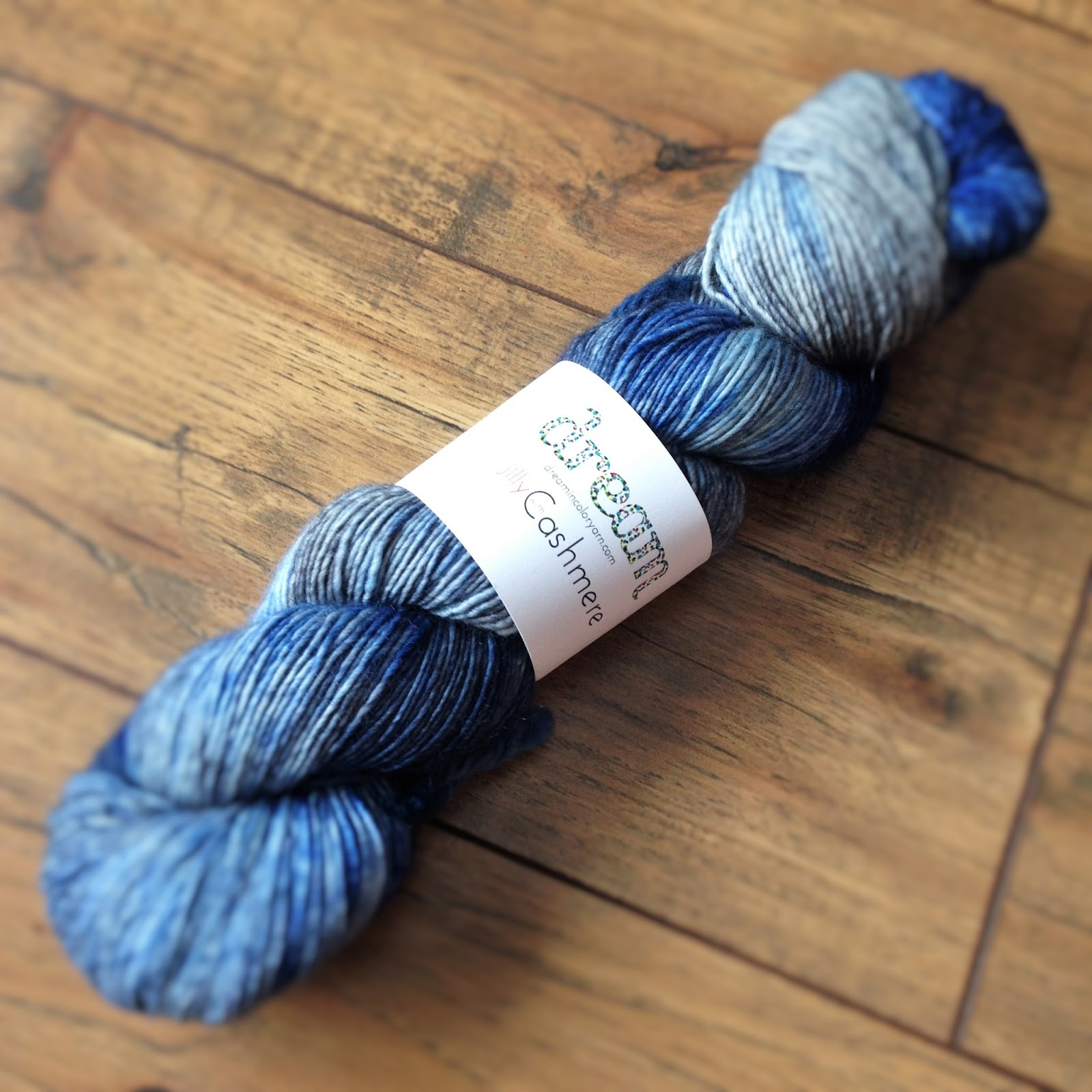 Yumi Yarns: January 2016 Dream In Color Club Review