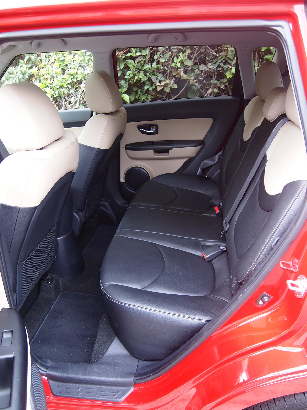 Sasaki Time: Car Review : 2013 Kia Soul!