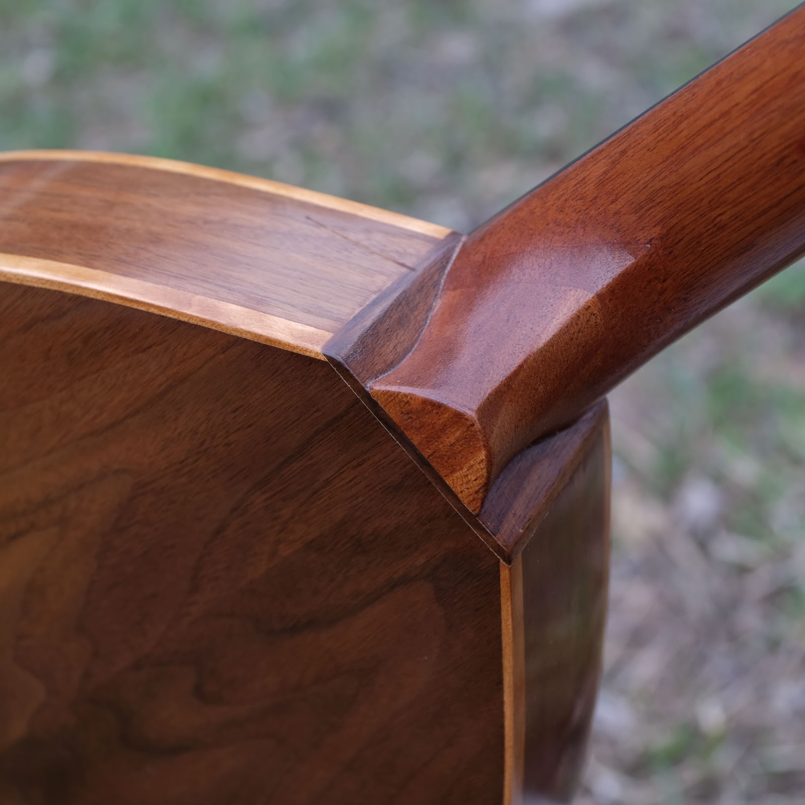 2010 Gypsy's Music Nylon-String Mandolin