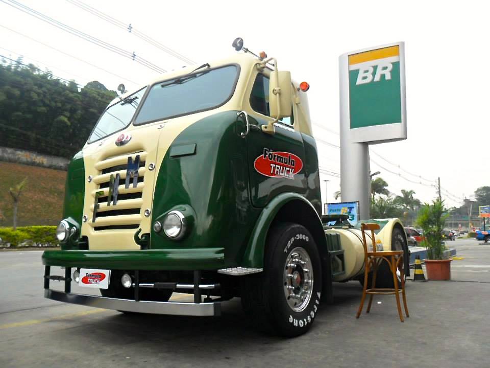 NOTÍCIAS DE ROLÂNDIA - PR.: CAMINHÃO " FNM " ANTIGO - FOTO