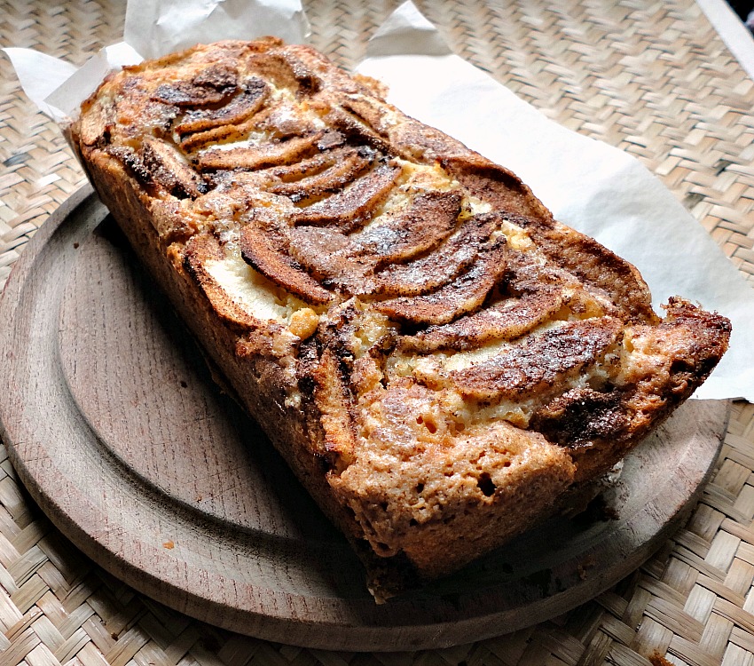 apple cinnamon cream loaf: bonheur cuisine