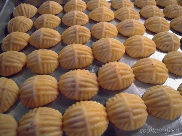 Ma'amoul/Μαμούλ | Cook And Feed