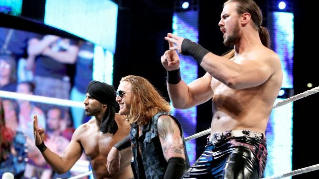 WWE In live!!!!: THE PRIME TIME PLAYERS vs "3 MAN BAND"