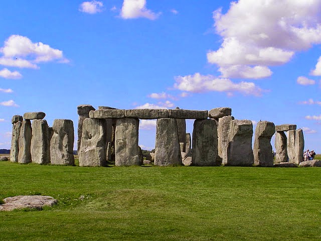 Journey to the Edge of Time: Stonehenge Stones Were Moved from Wales