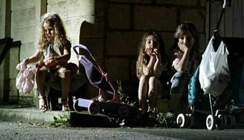 8) Wasp Short Film | Narrative Structure and Analysis