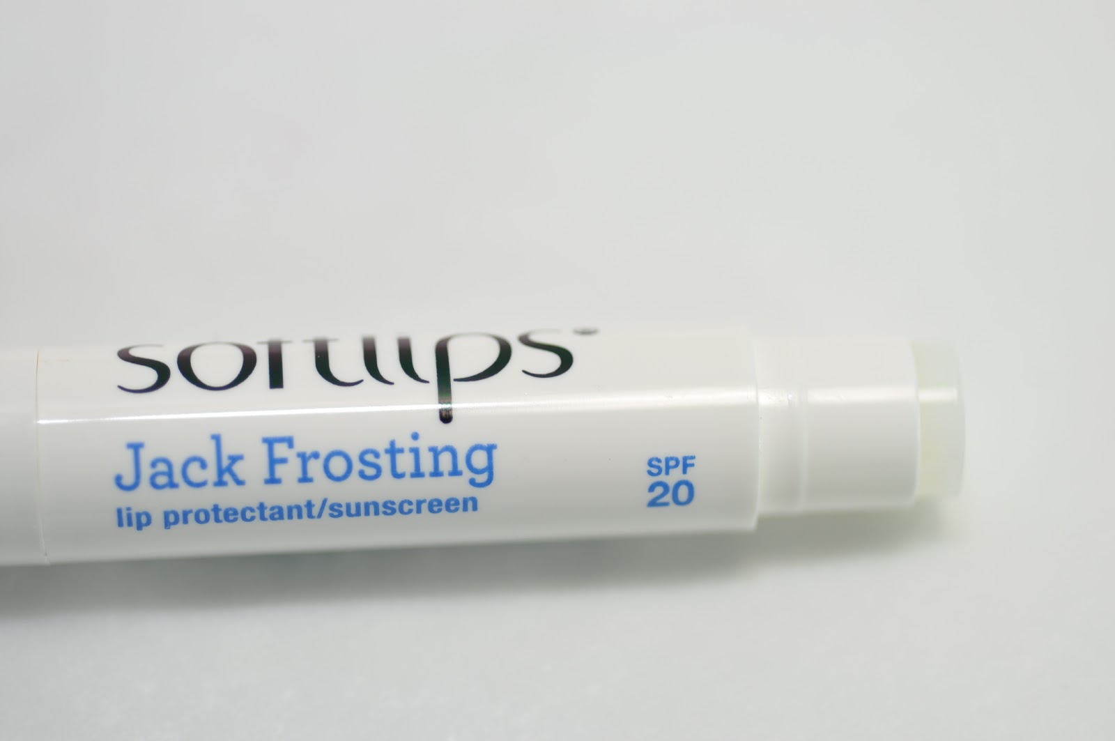 Softlips® Lip Protectant Holiday 2012 Twin Packs Review - The Shades Of U
