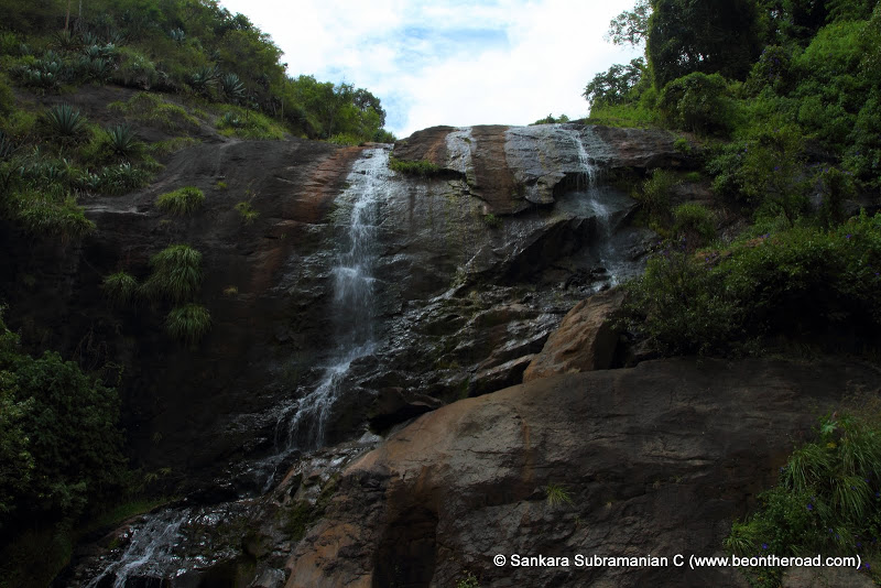 Tamilnadu Tourism: Kalhatti Falls, Ooty