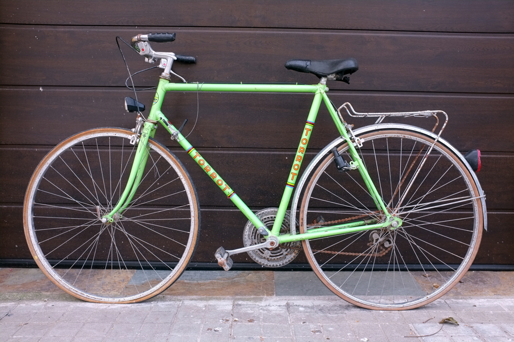 Bicicletas acabadas a mano. A tu gusto, o al mío. Customización, fixies ...