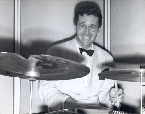 aninesmacadamnews: Ray McKinley