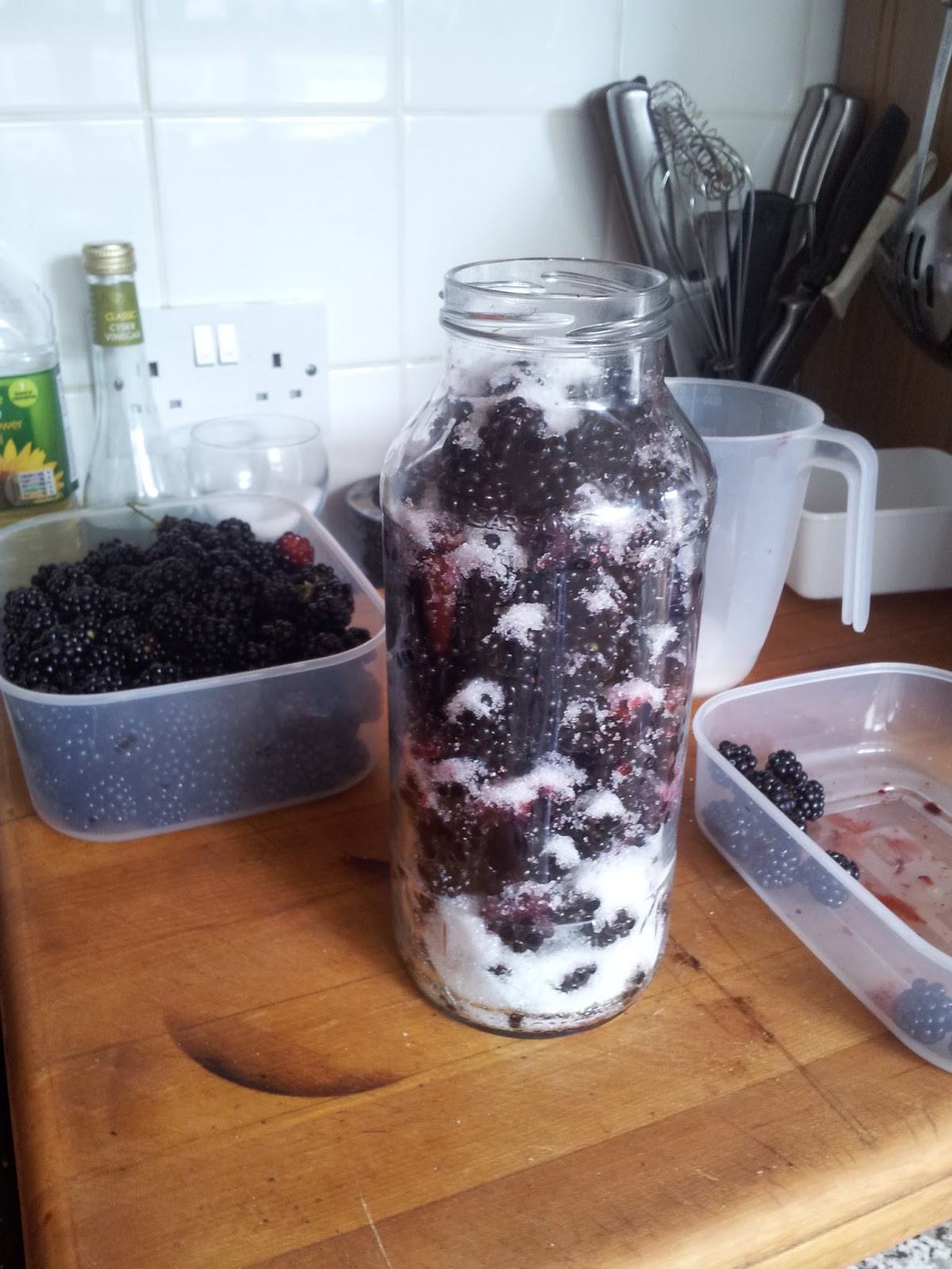 Charlie Farrow: Blackberry Vodka Liqueur