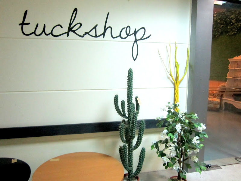 Tuckshop Cafe ~ rolling writes