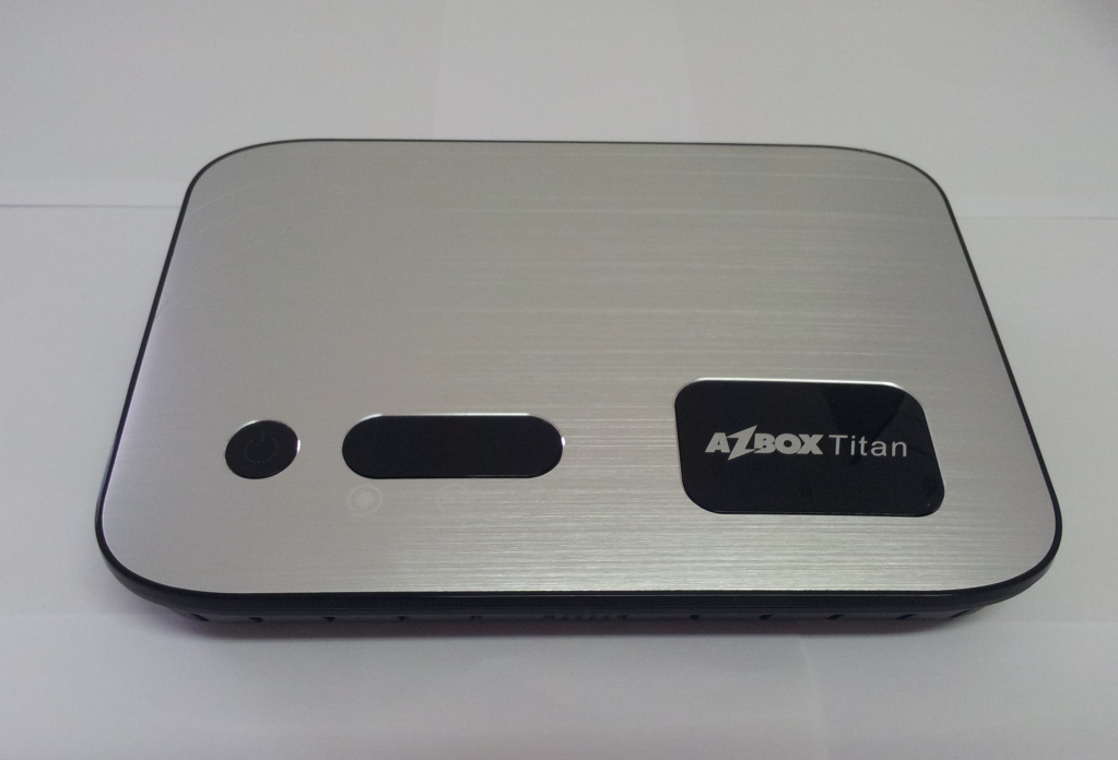 AZboxnews: New pictures AZbox Titan single and twin