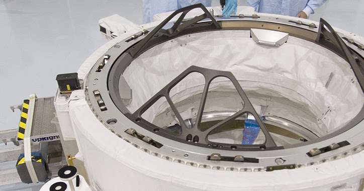 Exo Cruiser: Standard Spacecraft Docking Port (IDSS)