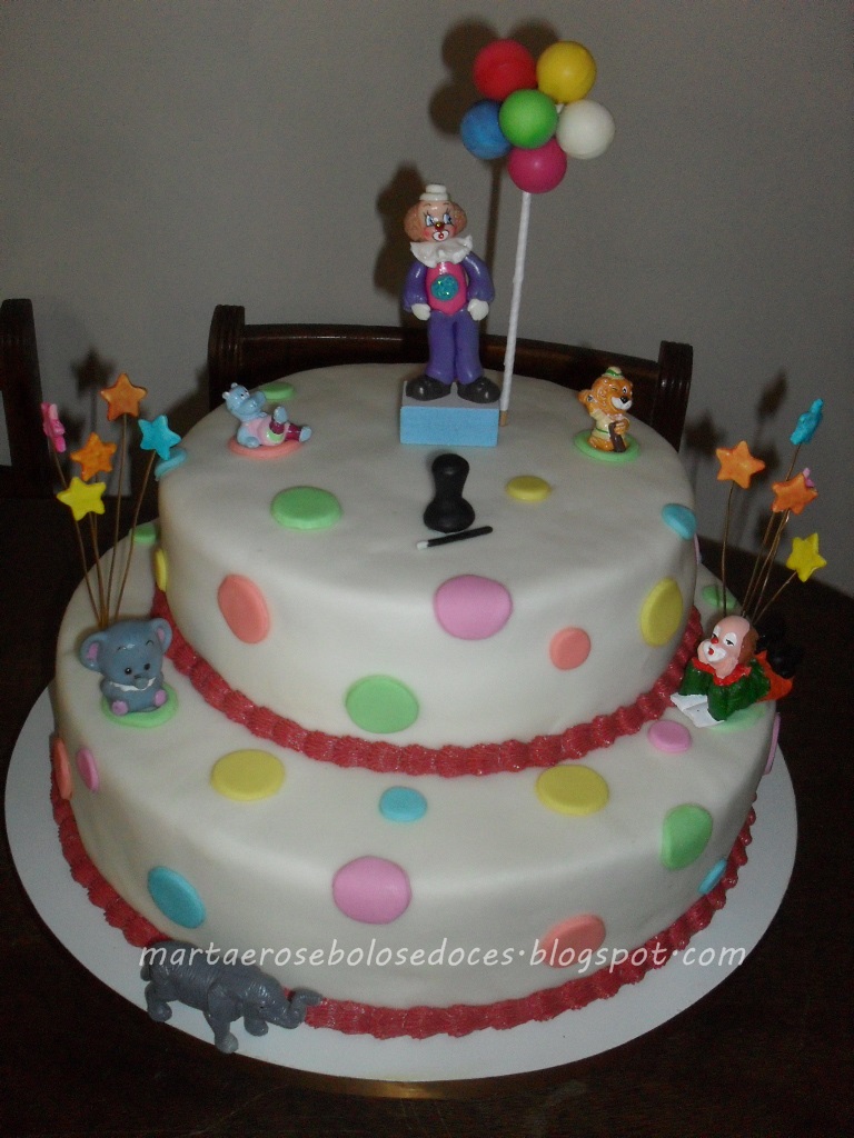 MR Bolos e Doces: 2 andares