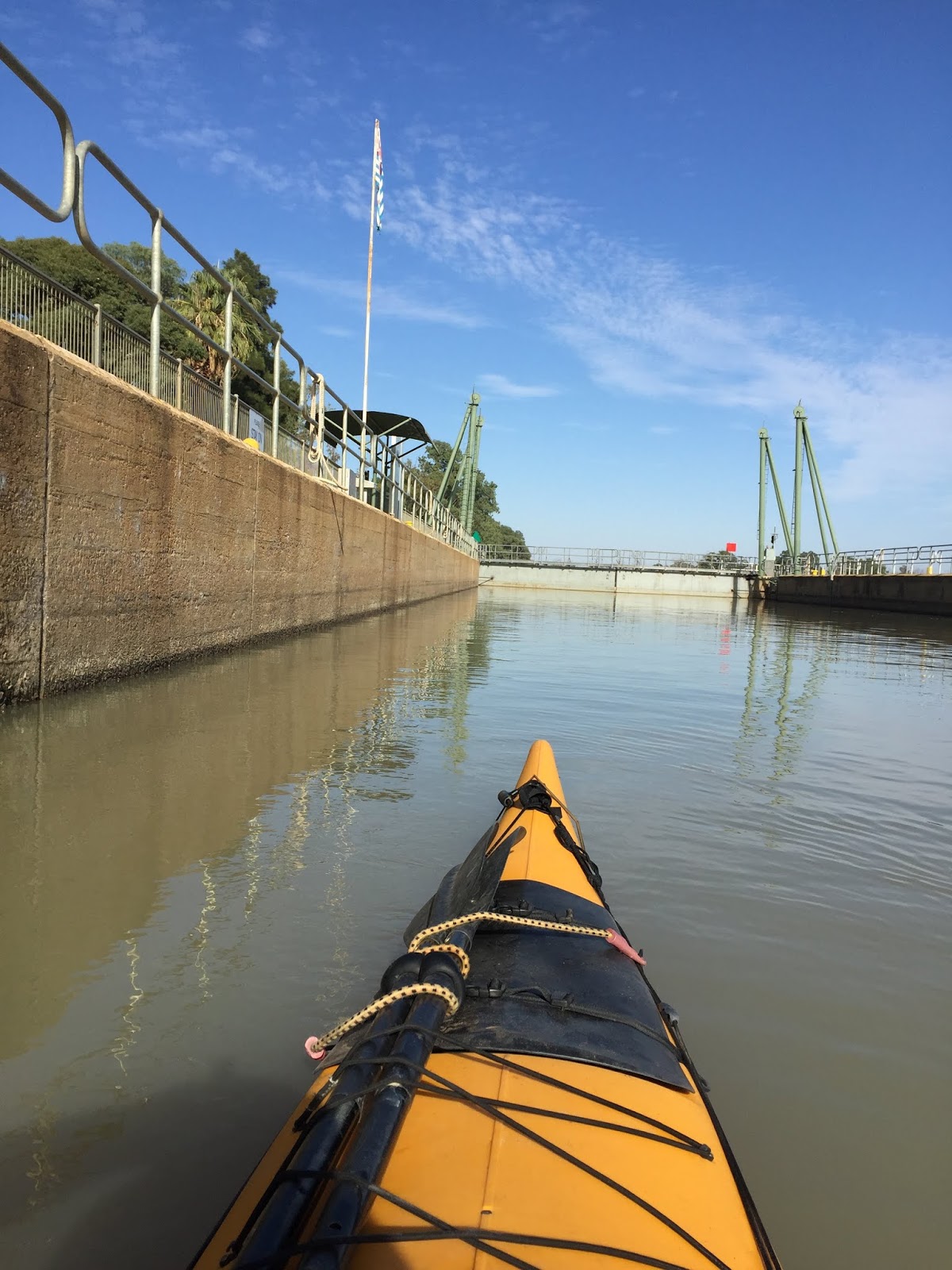 Simon Joe (and Tony?) Big Kayak Paddle: Day 1 Paringa to Berri 40 km