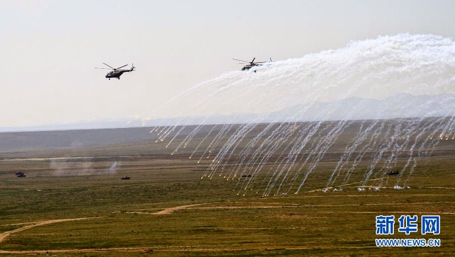 China Defense Blog: Photos of the day: HJ10 heavy ATGM