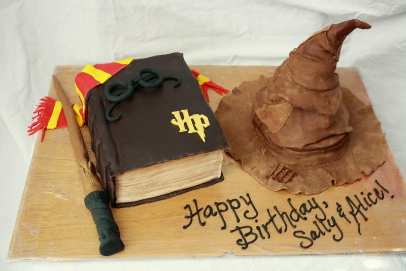 LILLY JANE BAKING: Harry Potter & the Sorting Hat Cake
