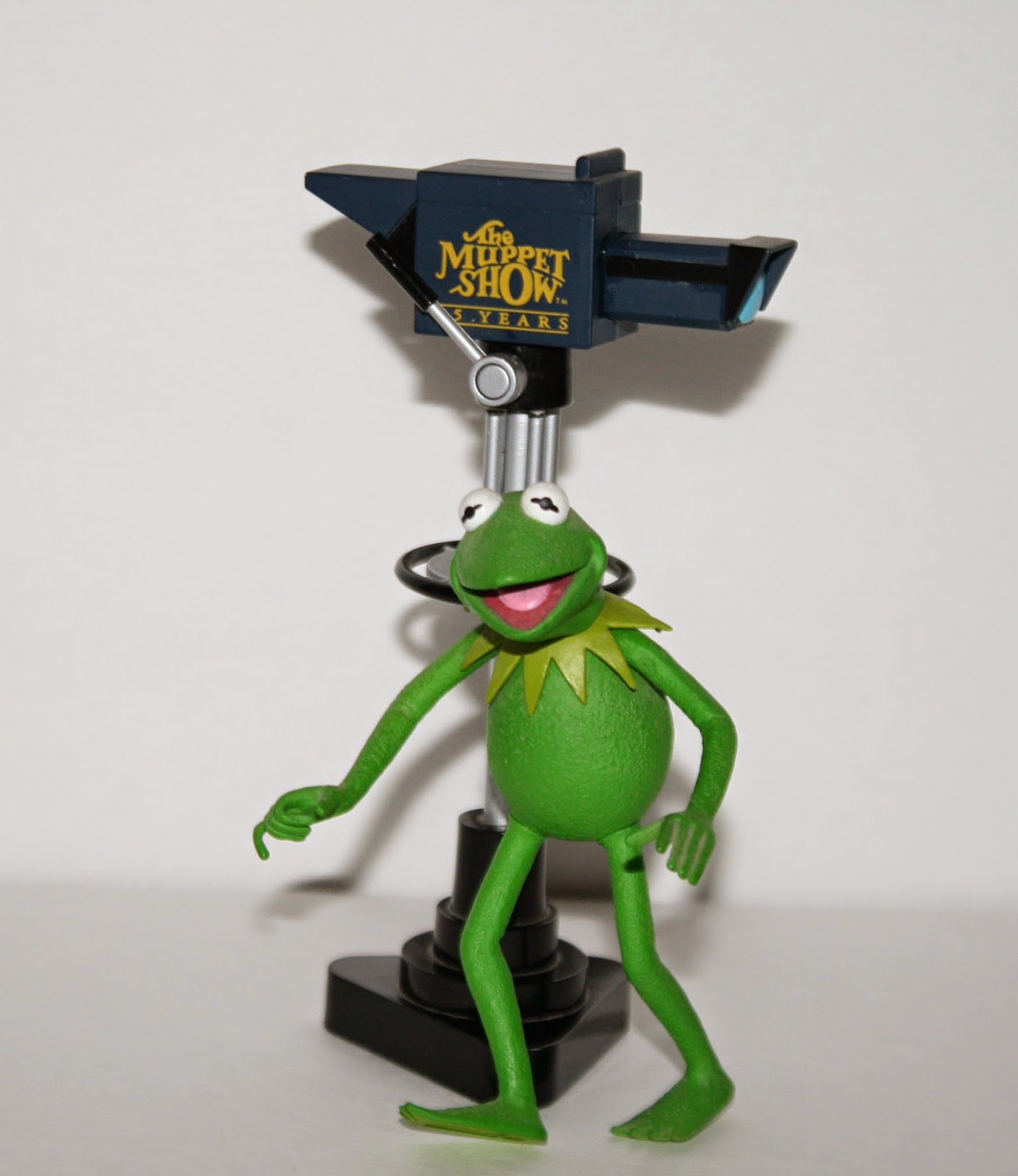PLANET OF THE DOLLS: Doll-A-Day 90: Kermit the Frog by Palisades