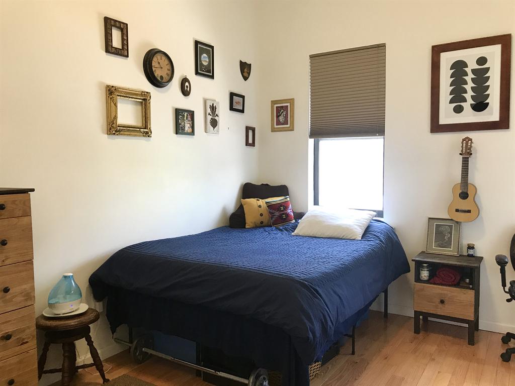 Spacious New Room Available - Room for Rent Online