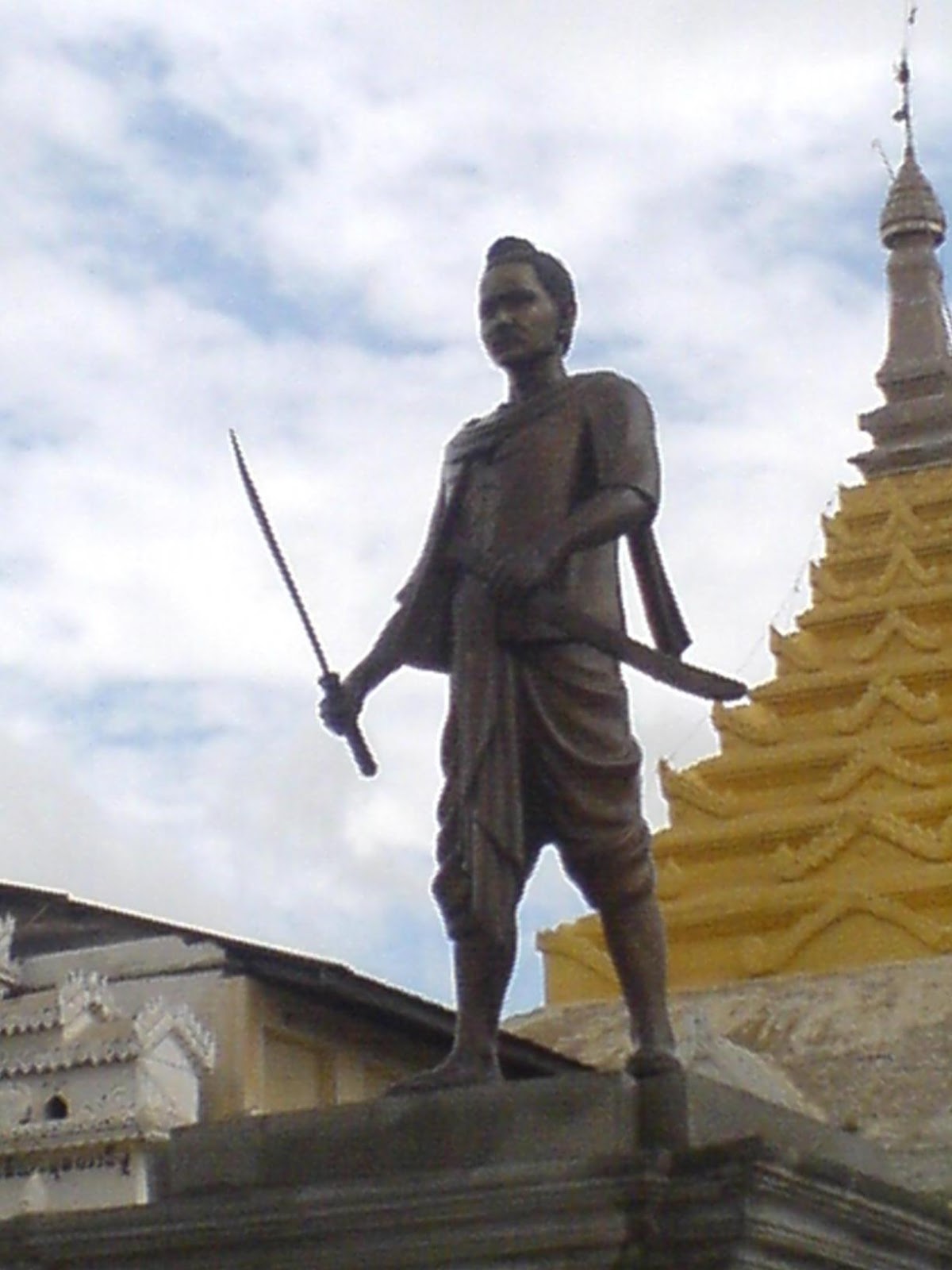 ပုဂံအလွမွႀကဳိဆုိပါ၏: BAGAN HEROES (BAGAN BOCHO)he is a hero of 2nd war ...