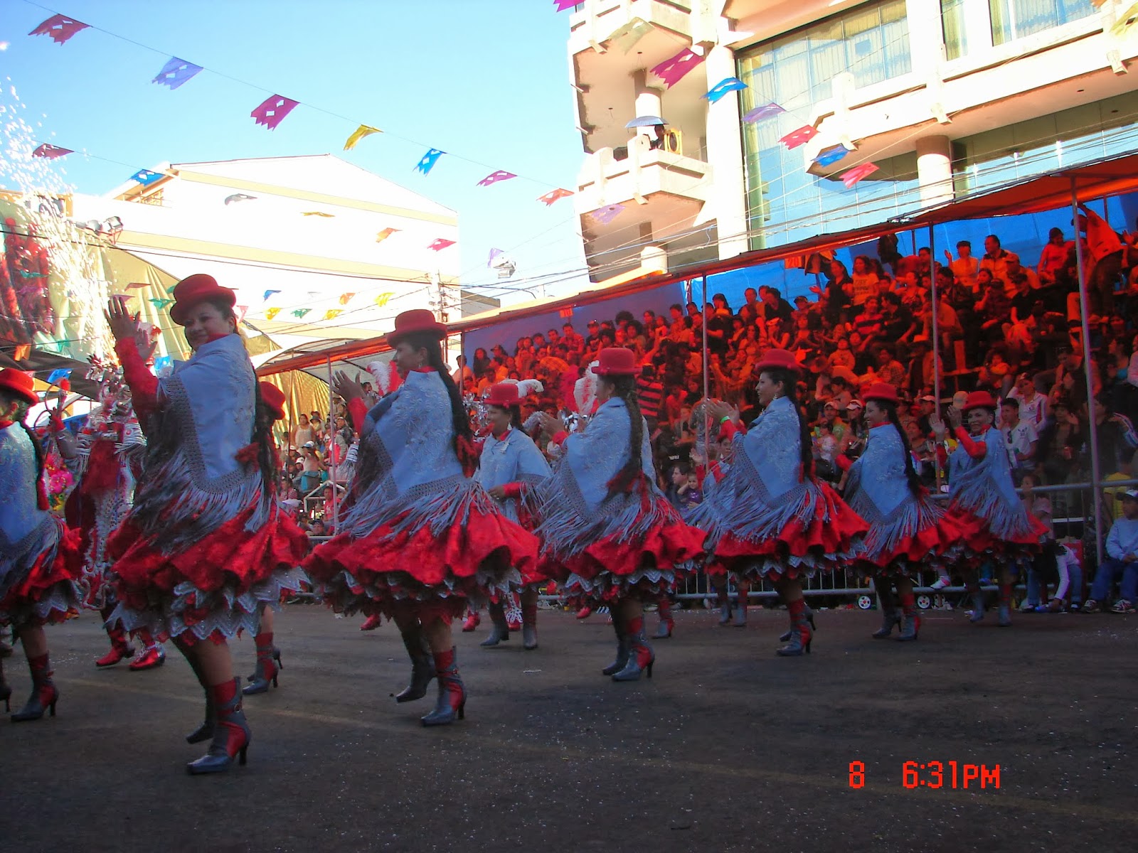 Viajes, comida y aventura: Un Carnaval que se vistio de negro...