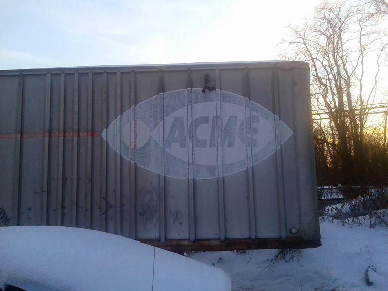 Acme Style: Old Acme Trailer!