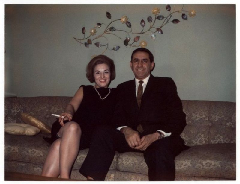 30 Cool Snaps That Defined Fashion Styles of the '60s Older Couples ...