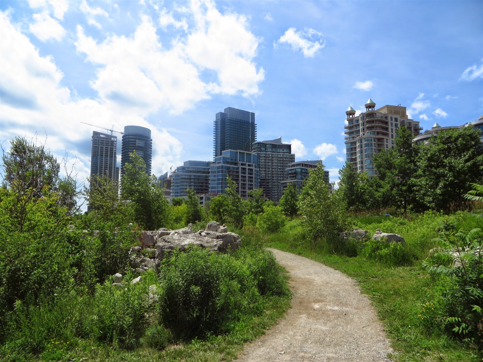 The World of Gord: A Canada Day Walk Around Humber Bay
