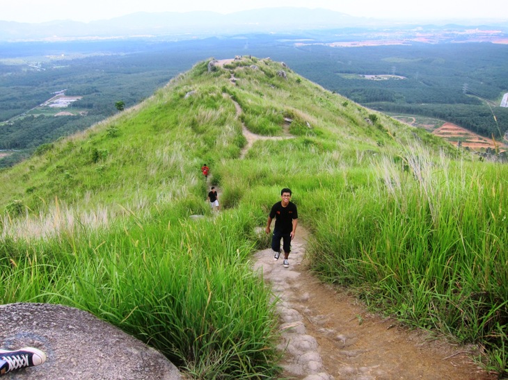 Jalan-Jalan: Bukit Broga Here We Come