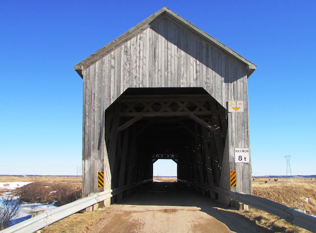 New Brunswick's Covered Bridges: Tantramar River No.2 (Wheaton)