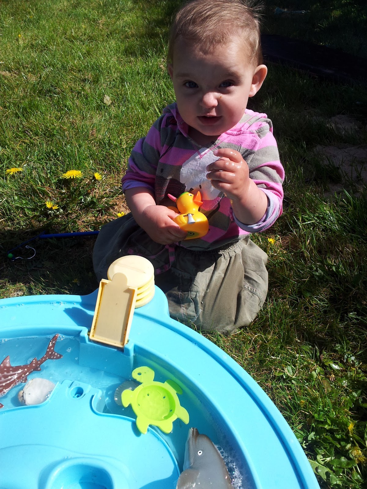 Water Play #MessyPlayforMatildaMae - Diary of the Evans-Crittens