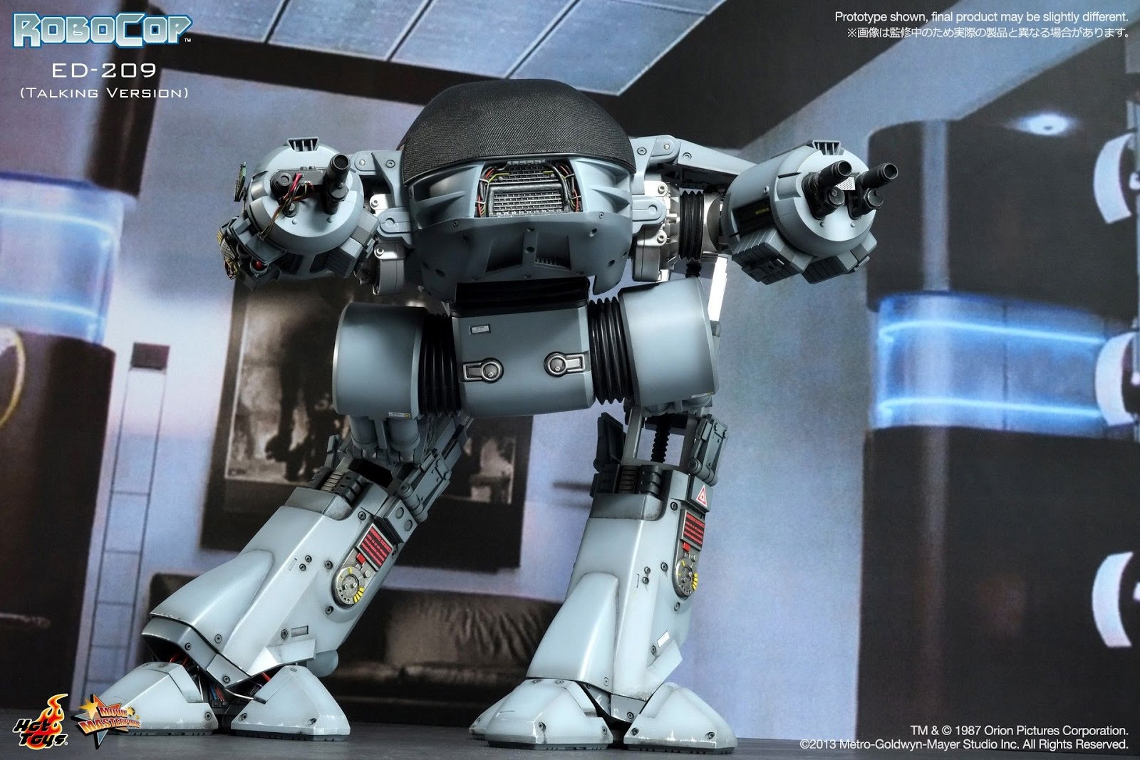FORTY42: Preorder now! Hot Toys Robocop ED-209