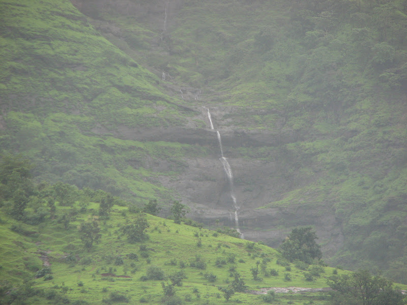 Matheran Trek - Dodhani Village to Sunset point