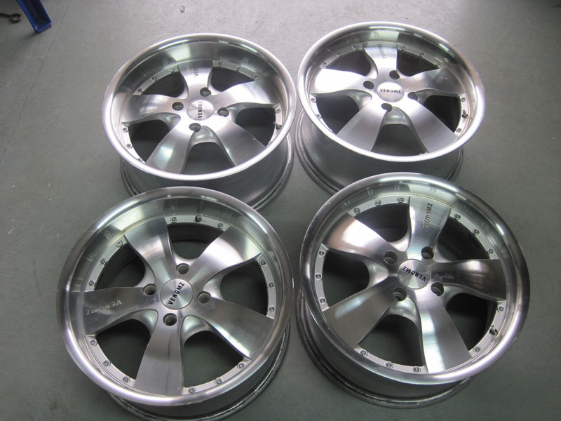 Angel Beat ! de Mira: Sport Rim Venomz 17 inci Bippu Style FOR SALES