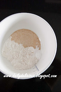 dailydelicious thai: Baking powder Pizza: Easy to make comfort food